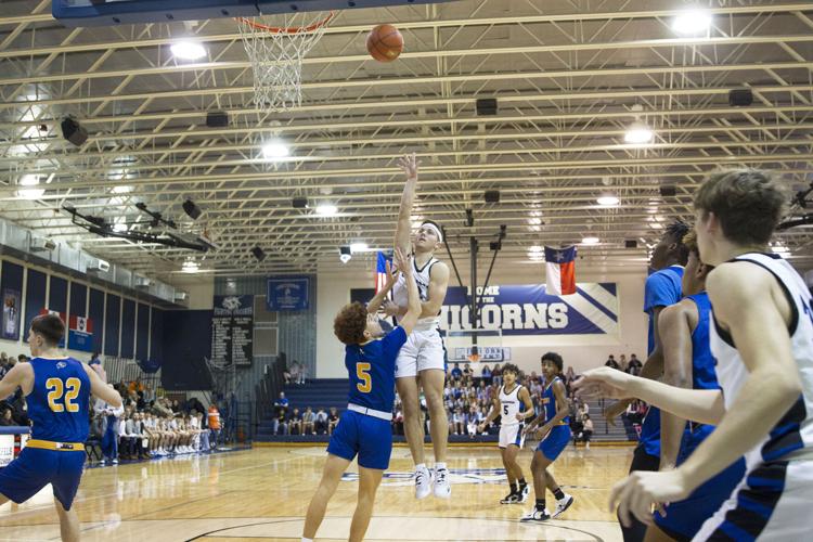 Unicorns fend off Buffaloes, 55-53 | Community Alert | herald-zeitung.com