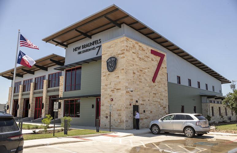 New Braunfels opens Fire Station No. 7 on FM 306 | News | herald ...