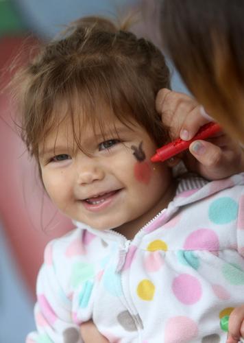 Holy Family hosts festival ‘Del Barrio’ | Local News | herald-zeitung.com