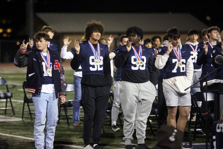 DYNASTY DEFINED: Smithson Valley family celebrates gridiron greatness ...