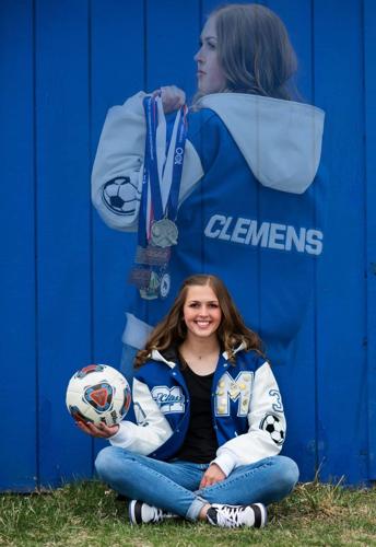 Mazama, Lost River grads earn annual Mike Keck scholarships | Local ...