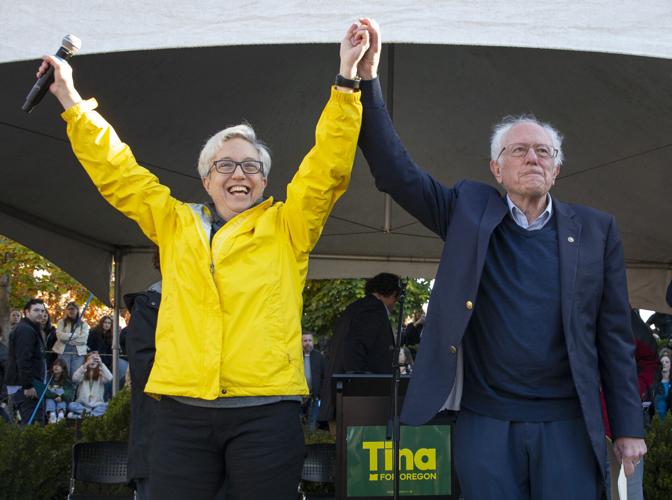 Democrats keep homestretch focus on abortion as Drazan eyes upset in ...