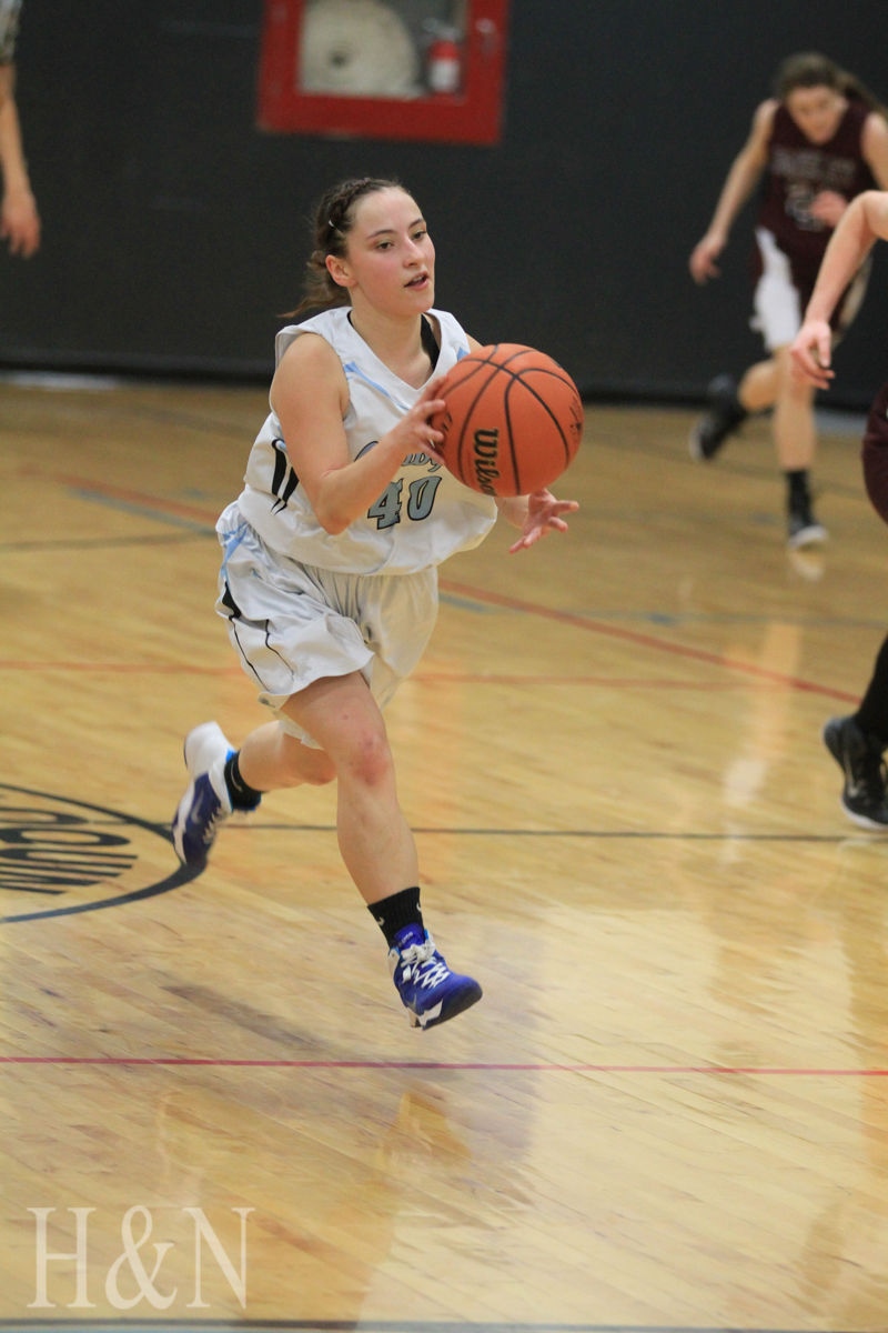 Paisley at Chiloquin girls basketball | Gallery | heraldandnews.com