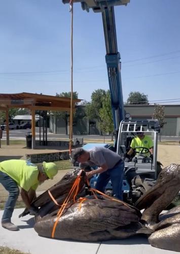 Stefan Savides' sculpture unveiled in Klamath Commons Park | Local News ...