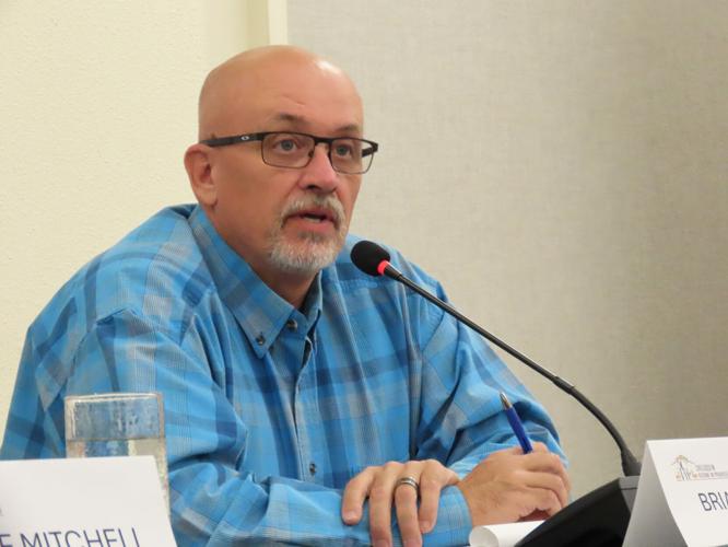Klamath County candidates tackle the issues at Monday night forum ...