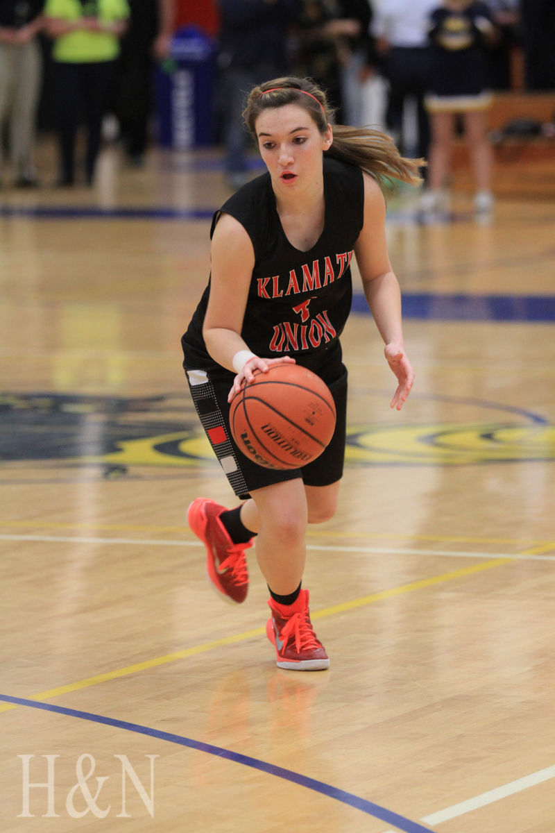 Klamath Union at Henley girls basketball | Gallery | heraldandnews.com
