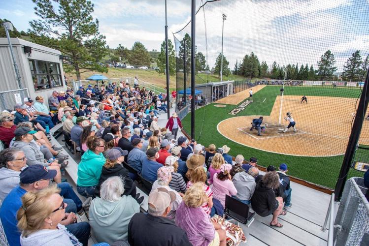 Oregon Tech softball team bounces back from loss, qualifies for NAIA ...