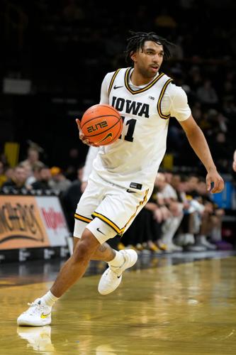 UMass Lowell Iowa Basketball | Associated Press | heraldandnews.com