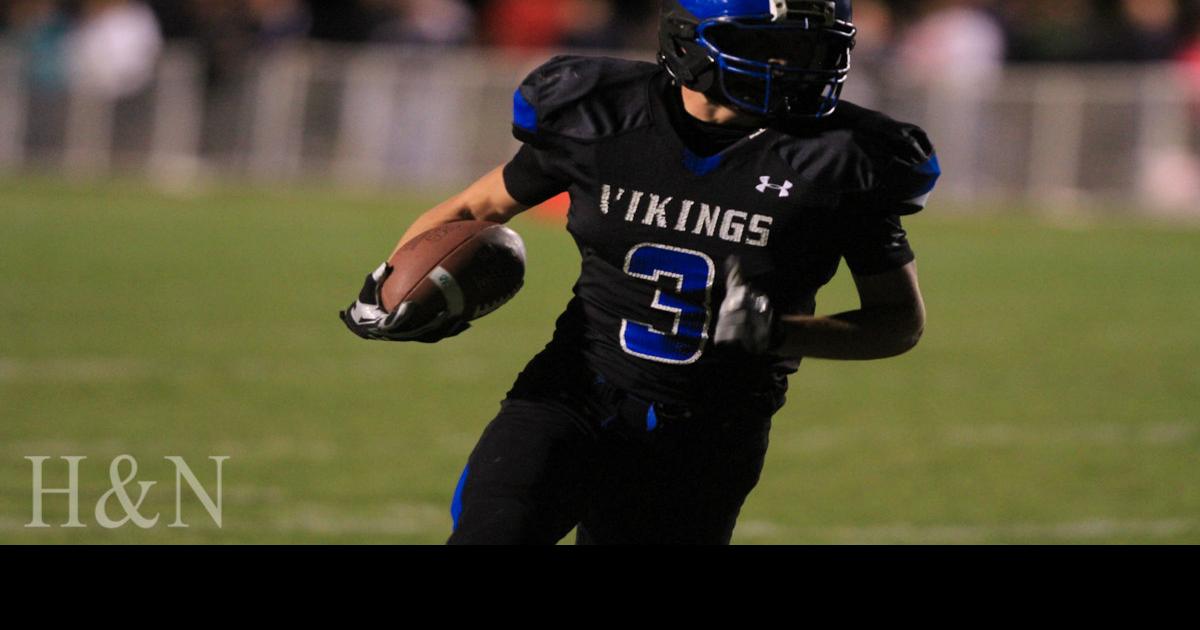 Henley at Mazama football | Gallery | heraldandnews.com