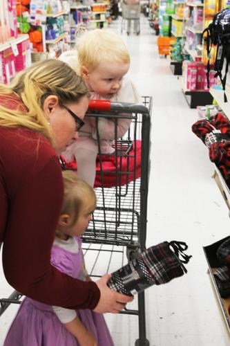 Making spirits bright for seniors this season | Local News ...