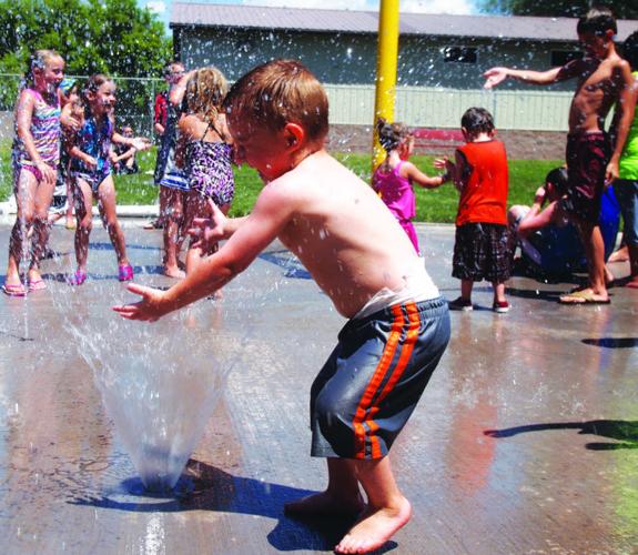 Wiard Park Spray Park Grand Opening | Gallery | heraldandnews.com