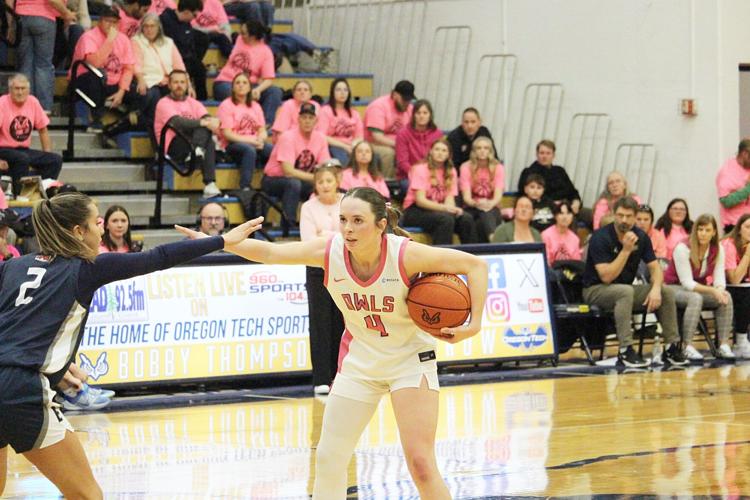 Oregon Tech roundup: Hustlin' Owls rout defending NAIA champion College ...