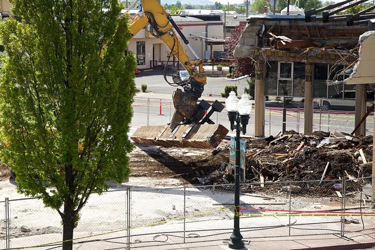 Balsiger facade comes down | Featured | heraldandnews.com