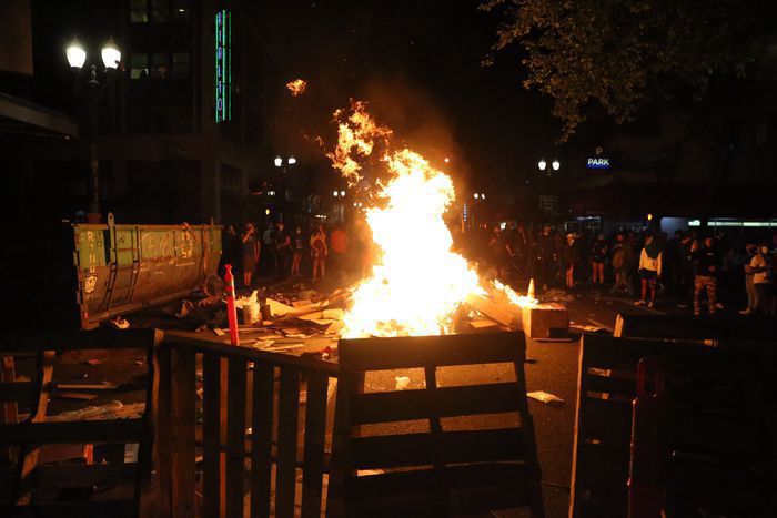 Riots erupt in downtown Portland after peaceful protest of George Floyd ...
