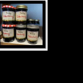 Cindy Gallagher ready to jam at Two Rivers Art Gallery ...