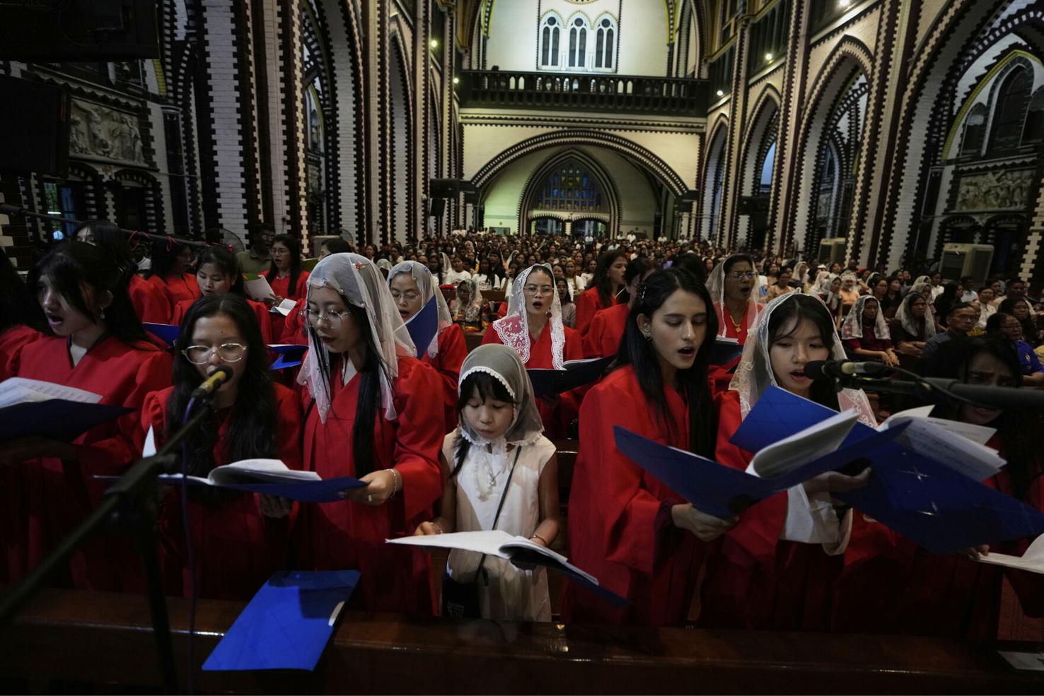 Myanmar Christmas | Associated Press | heraldandnews.com
