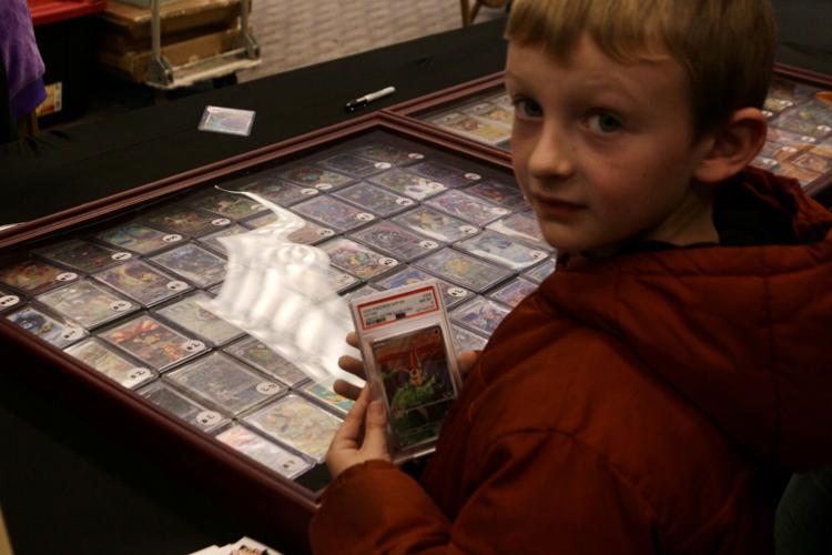 Small Town Cards Show highlights draw of collecting | News ...