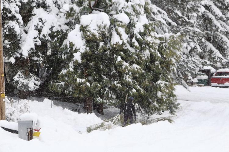 Power outages across Southern, Central Oregon, storm warning extended ...