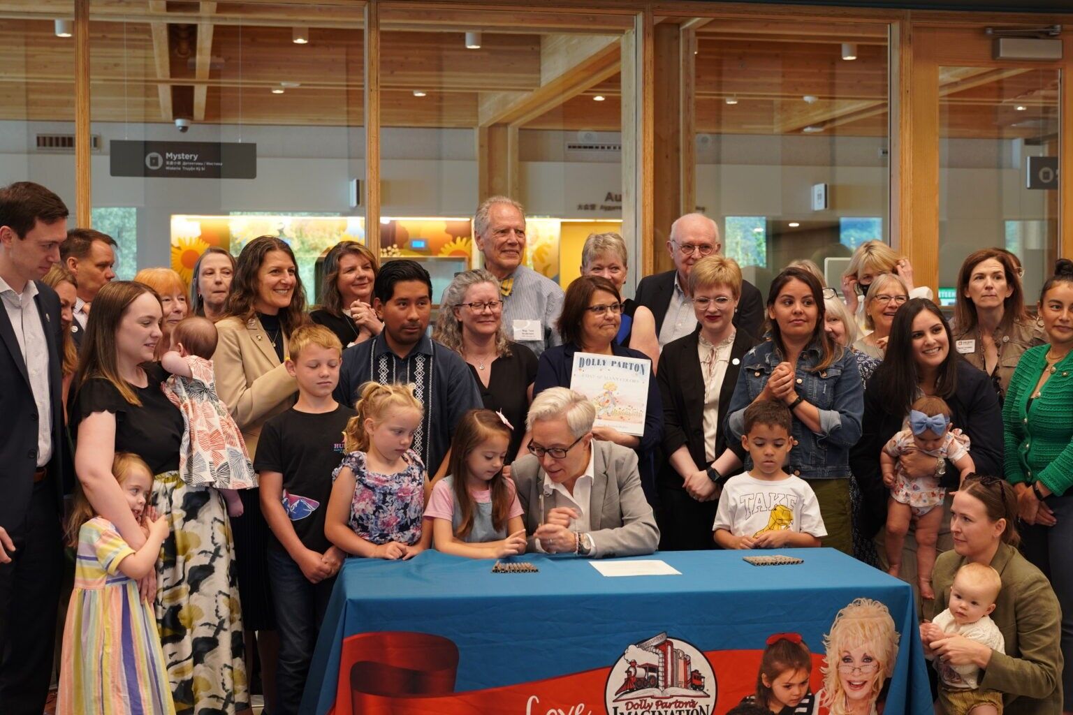 Need a free monthly book for your Oregon child under 5? A new state law ...
