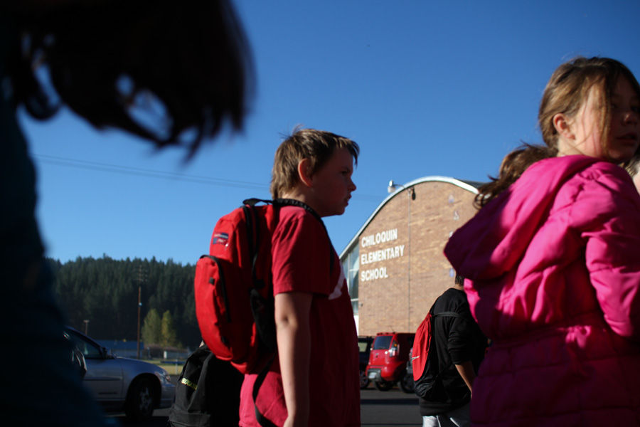 Chiloquin Elementary celebrates National Walk and Bike to School Day ...