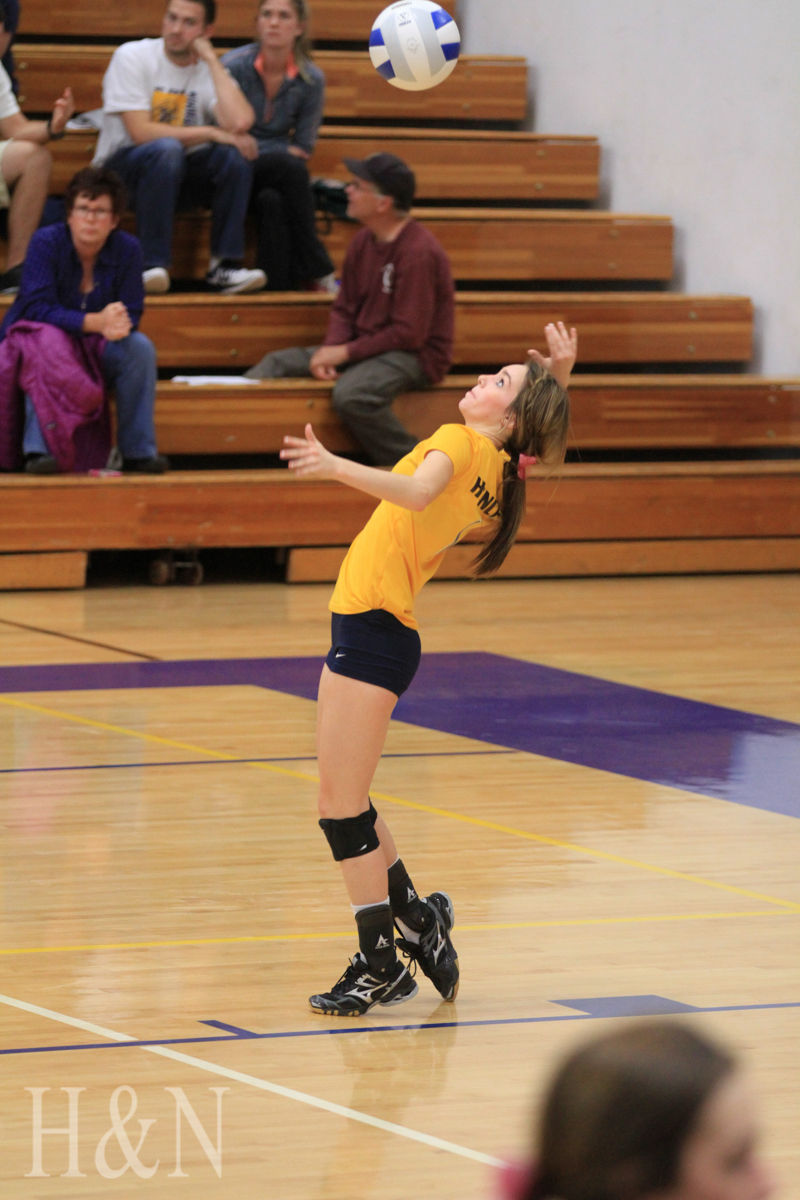 Newport at Henley volleyball | Gallery | heraldandnews.com