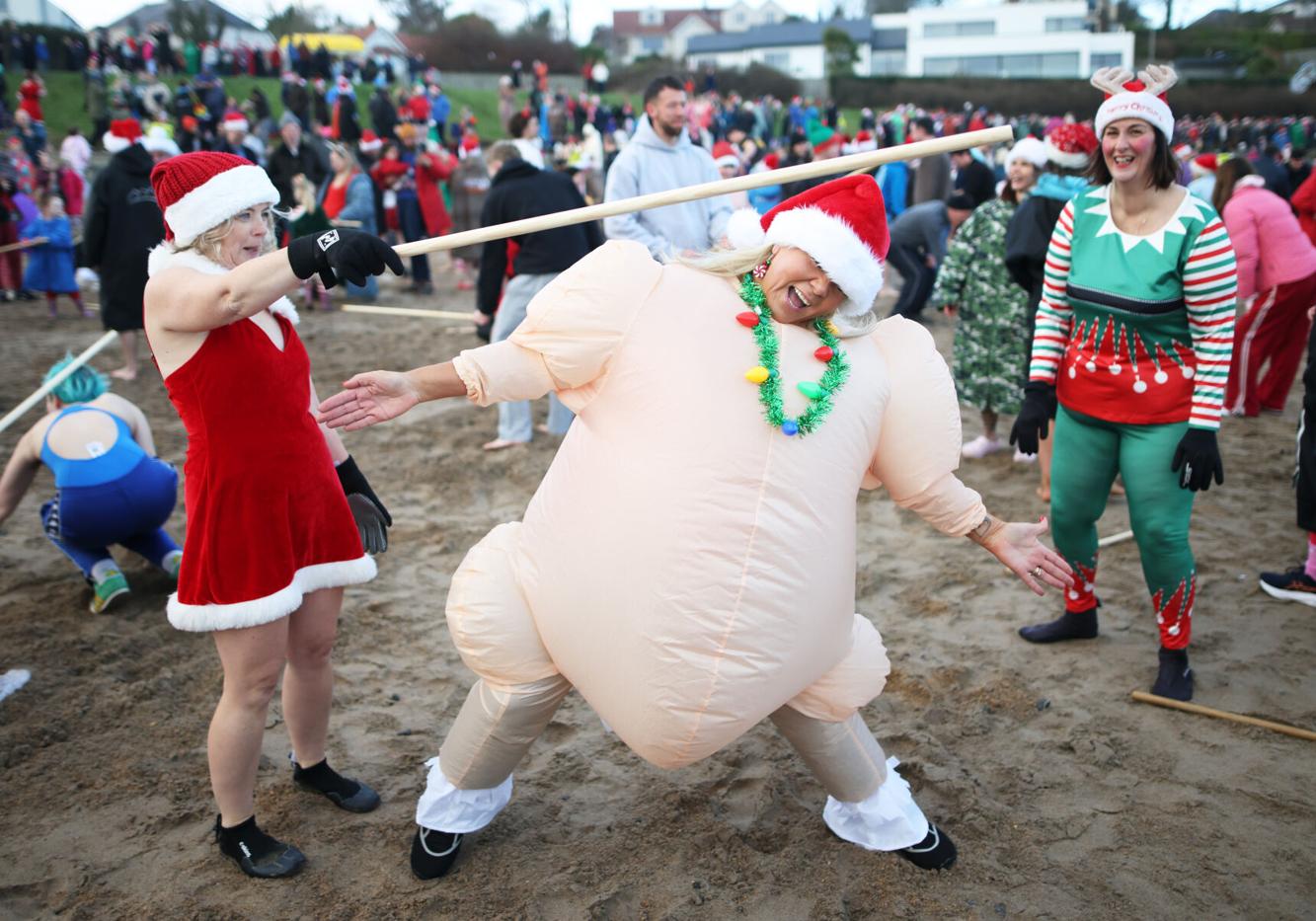 Britain Northern Ireland Christmas Eve Swim | Associated Press ...