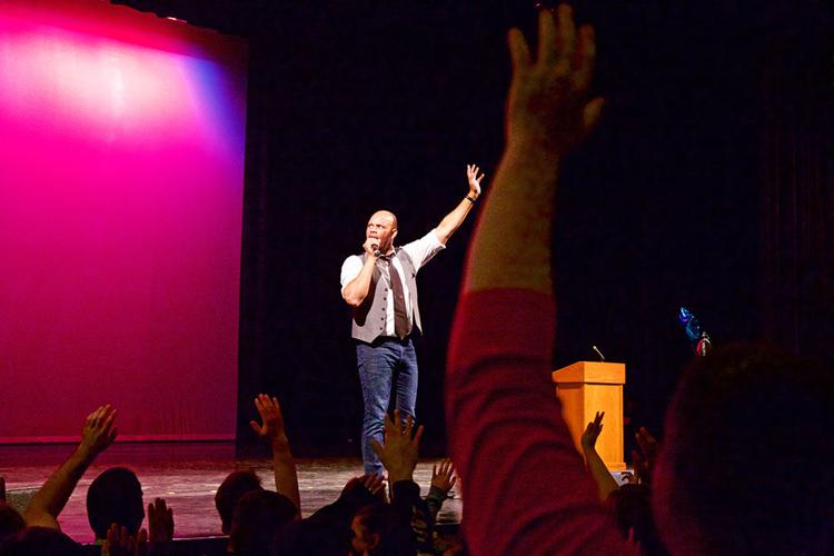 Graduation motivation Thursday at Ross Ragland | Local News ...