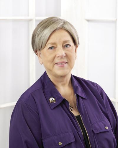 Fisher Nicholson CEO Debra Gisriel earns Distinguished Service Award ...