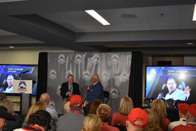 Ex-NBA ref Terry Durham, former Klamath Union teacher, among Oregon ...