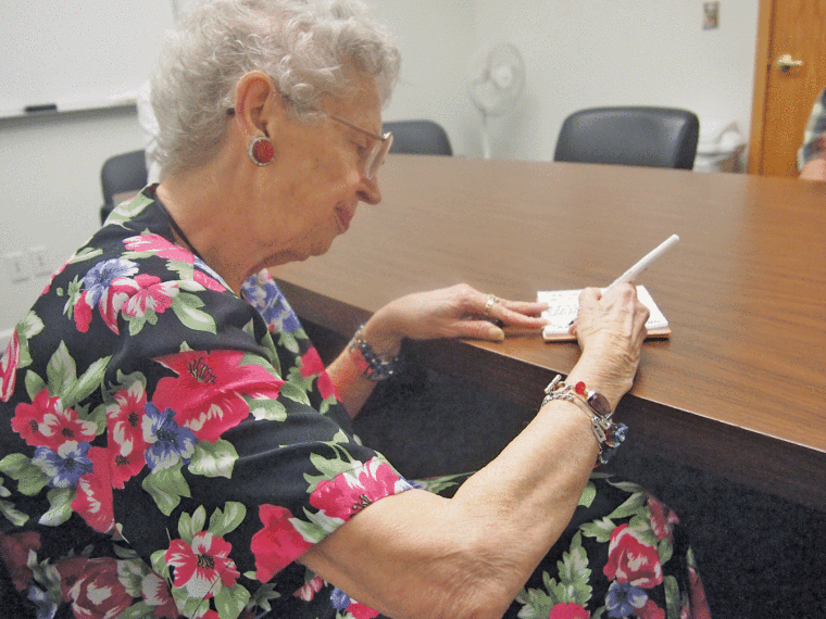 Oregon Commission for the Blind helping people connect | Local News ...