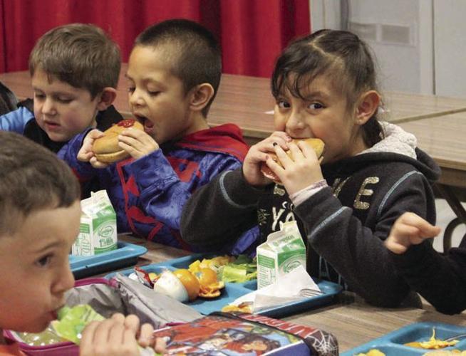 Local beef makes 4,200 hamburgers for Klamath County students | Local ...