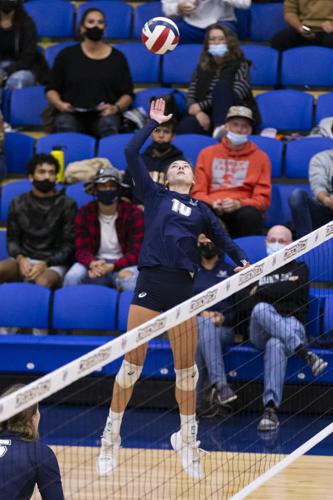 Oregon Tech volleyball gets big bounce-back win over Bushnell | Sports ...