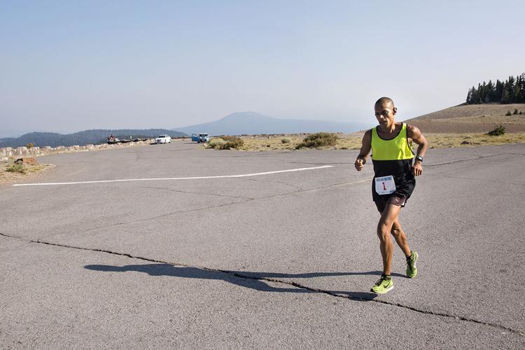 Smoke or no smoke, racers complete the Crater Lake Rim Runs | Gallery ...