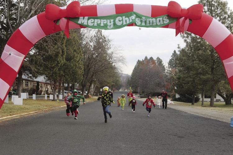 Klamath Falls Ugly Sweater Run a Christmas tradition | News ...