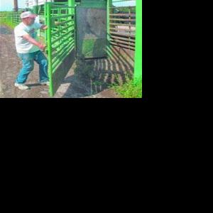 Chiloquin, rodeo group wrangling over grounds | News | heraldandnews.com