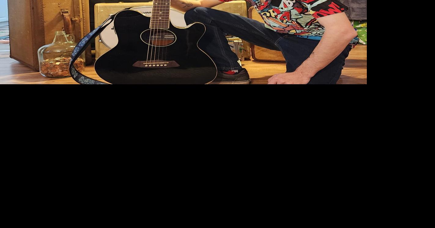 'Call me unique': Local musician ComicAusy | Freeaccess | heraldandnews.com