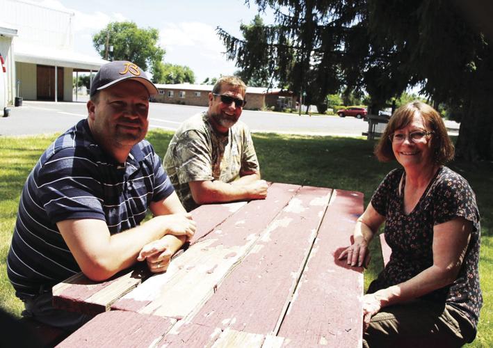 Malin celebrates its past with a party | Local News | heraldandnews.com