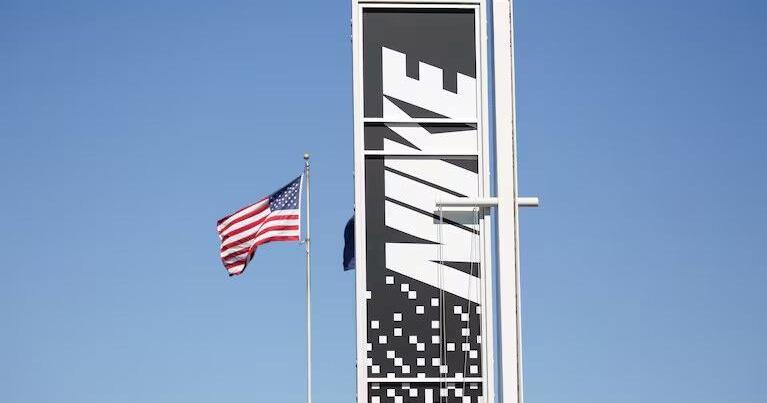 Nike executives expect Trump tariffs to cost footwear giant $1 billion | News | heraldandnews.com