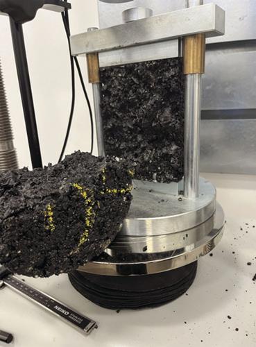 Oregon Tech grad students present research to roadway industry leaders ...