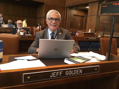 Racial slurs in Oregon Democratic senator’s 1971 memoir prompt ...