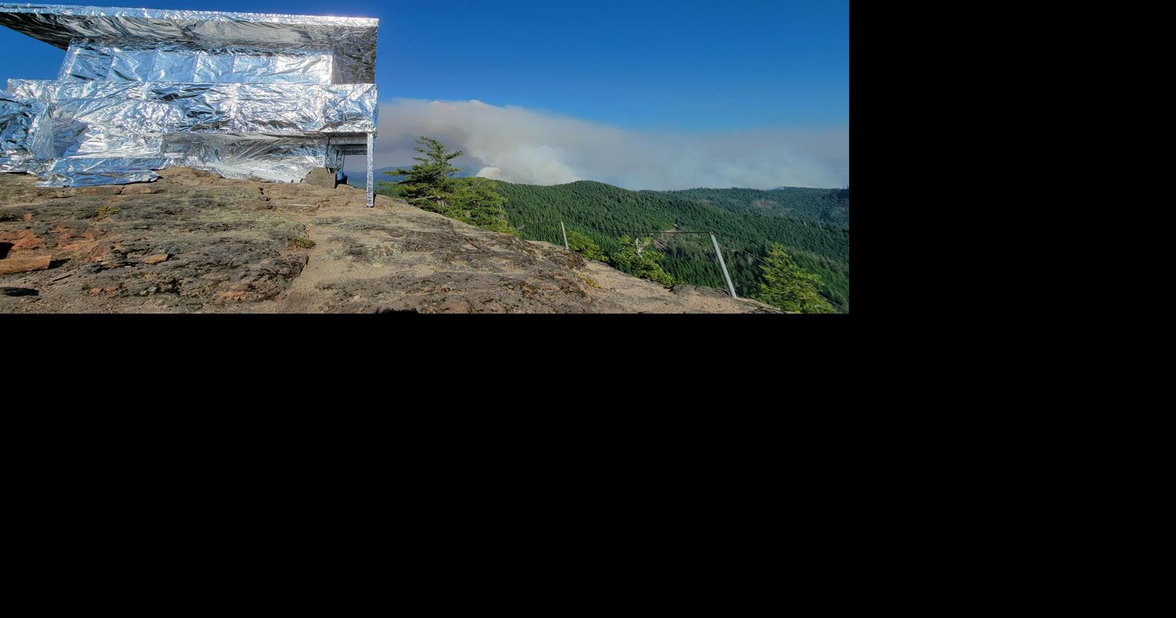 Flat, Bedrock fires continue burning in Oregon | News | heraldandnews.com