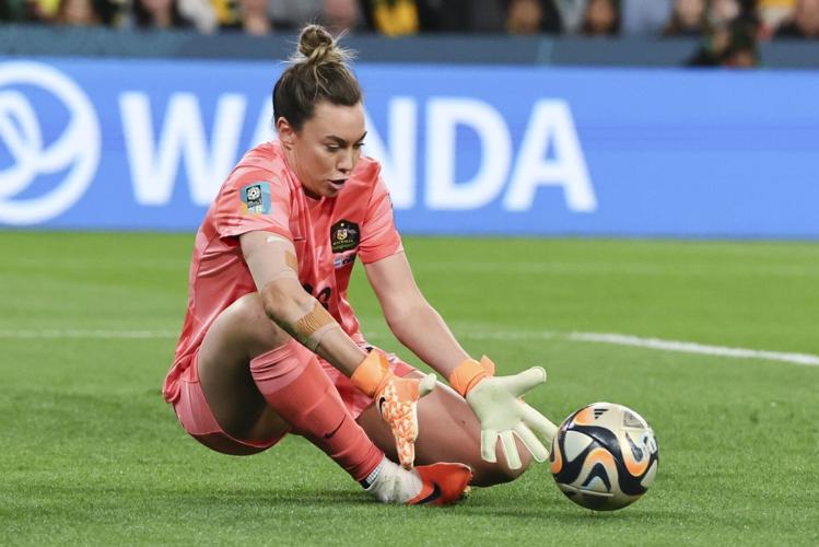 Portland Thorns sign Australian goalkeeper Mackenzie Arnold | Sports ...