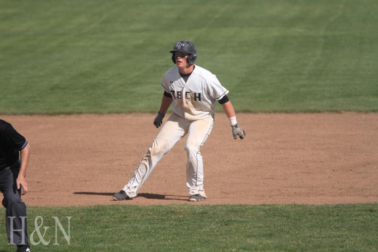 British Colombia University at Oregon Tech baseball | Gallery ...