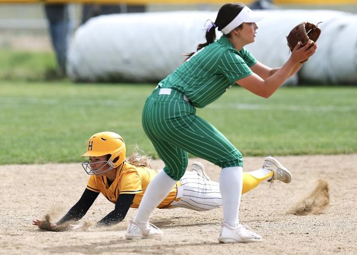 Klamath Basin roundup: Henley High softball, baseball teams advance to ...
