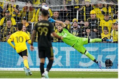 Portland Timbers sign goalkeeper Maxime Crepeau | Sports ...