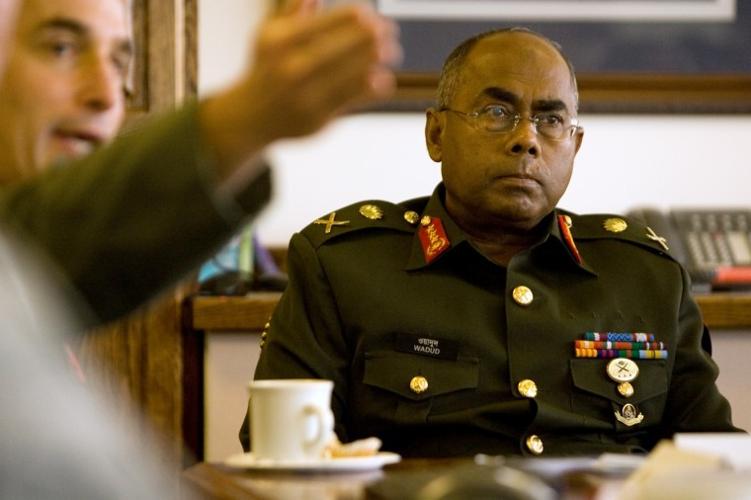 Bangladeshi military official tours Kingsley Field | Members ...