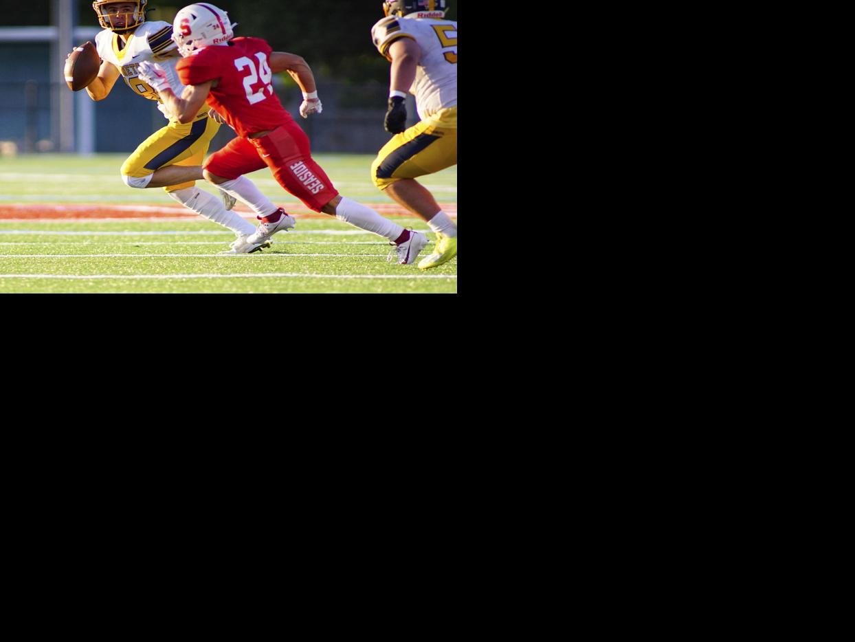 Sophomore Joe Janney leads the Henley football team to a strong start ...