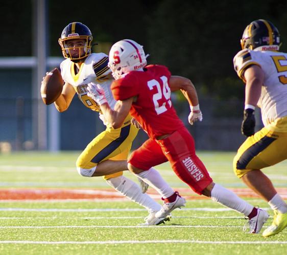 Sophomore Joe Janney leads the Henley football team to a strong start ...