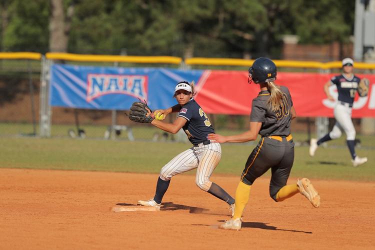 Oregon Tech softball team wins twice, reaches championship of NAIA ...