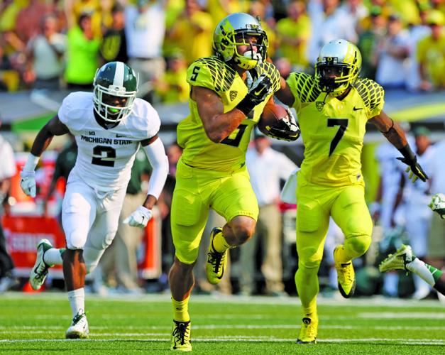 Freshmen filling vital roles for No. 3 Oregon Ducks | Sports ...